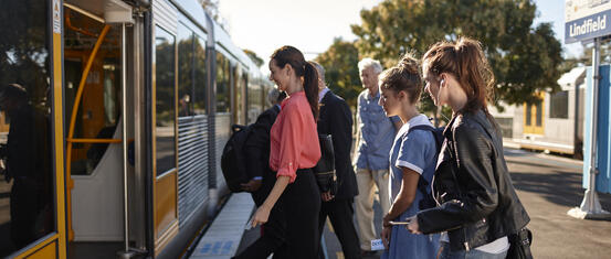 Using public transport | transportnsw.info